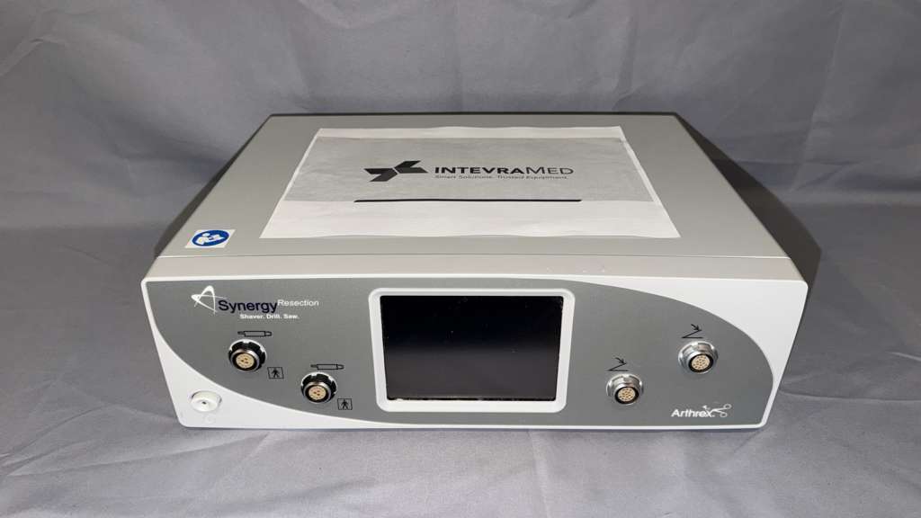 Arthrex AR-8305 Synergy Shaver Console & AR-8330H Shaver with buttons ...